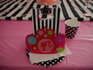 Barbie table setting - The Plumbette